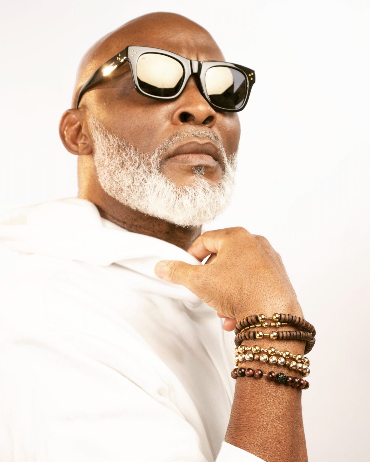 Check out stunning pictures of RMD at 59 - Prismedia News